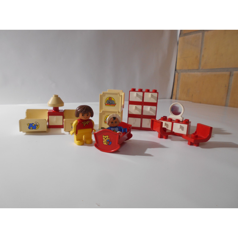 Lego Duplo - Chambre - (Inspiré de la Réf 2752)